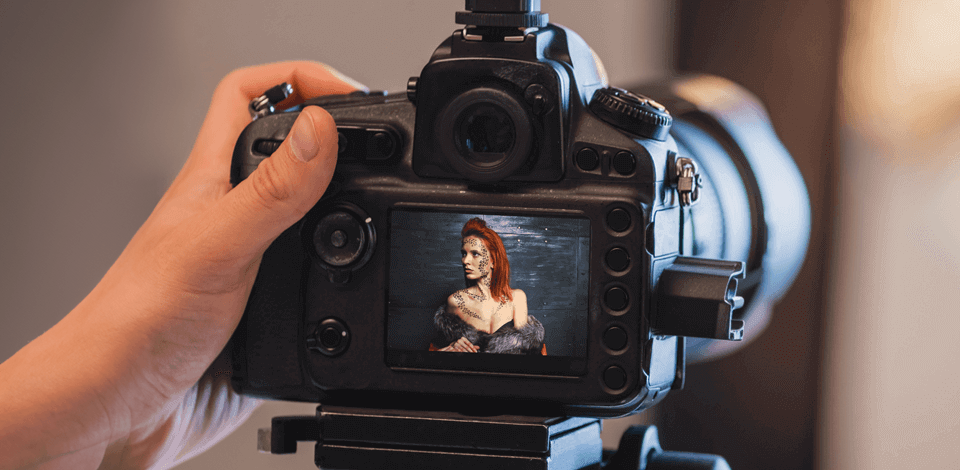10 Best Cameras for Fashion Photography - Tested by FixThePhoto Team